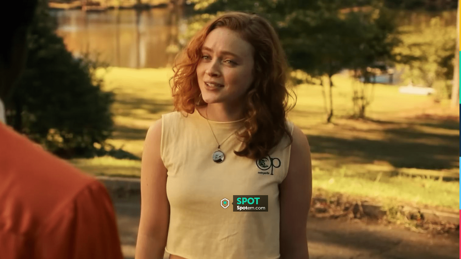 Yellow Ocean Pacific Op Tank Top of Max Mayfield (Sadie Sink) in ...