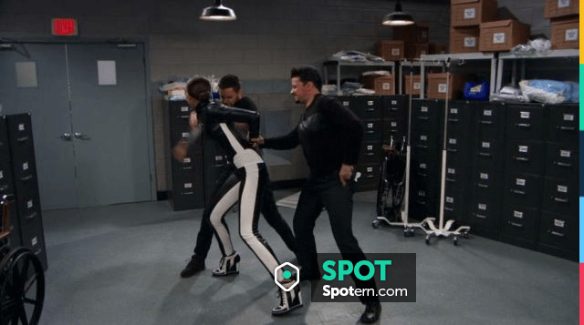 the sneakers of K. C. Cooper (Zendaya Coleman) in the Agent K. C. | Spotern