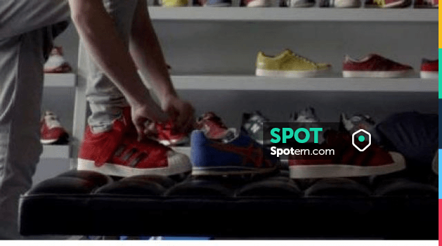 the sneakers of Connor Donovan (Devon Bagby) in Ray Donovan | Spotern
