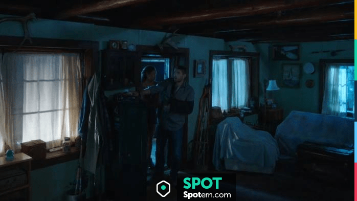 Merrell Trekking Shoes worn by Ben Pownall (Alex Roe) as seen in Siren ...
