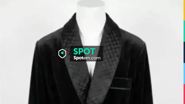 Roselli Smoking Velvet Jacket | Spotern