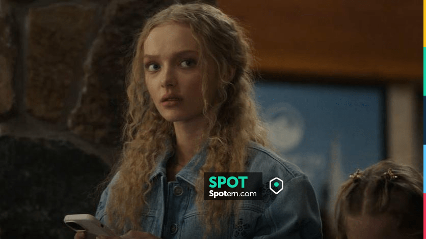 Chanel Denim Flower Jacket worn by Bridgett Reese (Amiah Miller) as ...