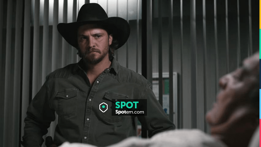 Poncho The Matamoros worn by Kayce Dutton (Luke Grimes) as seen in ...