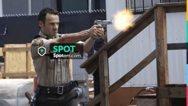 The coat of arms of sheriff Rick Grimes (Andrew Lincoln) in The Walking ...
