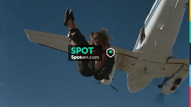 The set of skydiving Bodhi Salver (Patrick Swayze) in Point Break | Spotern