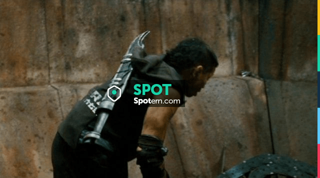 The authentic sword of Manh (Cung Le) in Pandorum | Spotern
