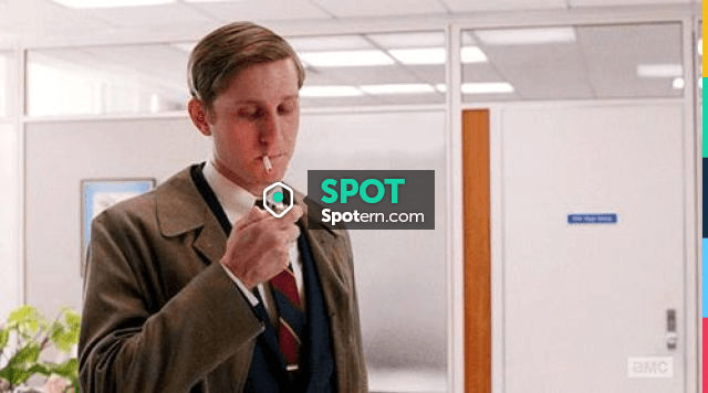 The lighter that Ken Cosgrove (Aaron Staton) in Mad Men | Spotern