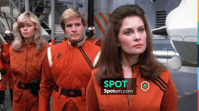 The uniform of Diana (Jane Badler) in the V-series | Spotern