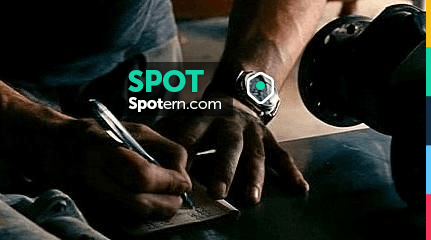 The Panerai watch of Arthur Bishop (Jason Statham) in The gunslinger ...