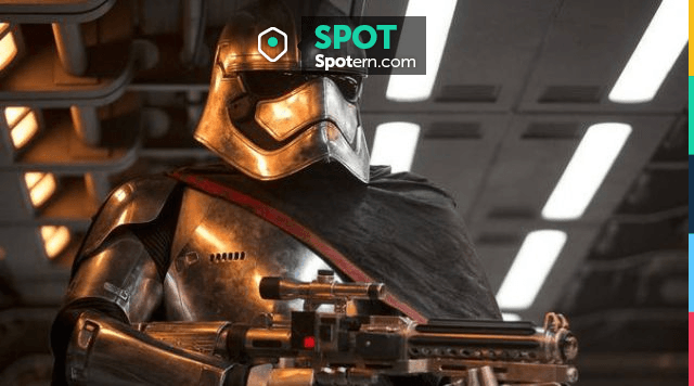 The mask of the Captain Phasma (Gwendoline Christie) in " Star Wars VII ...