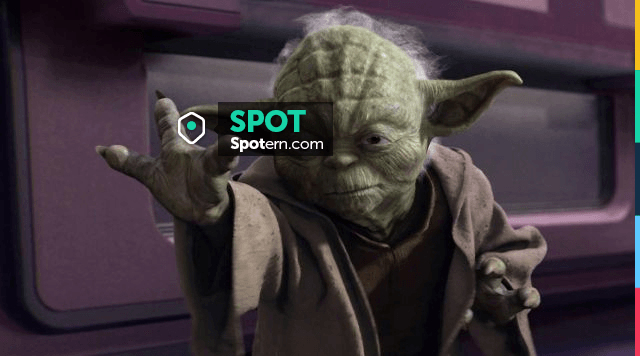 The hands of Yoda in Star Wars III : revenge of The Sith | Spotern