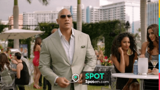 The smartphone Apple iPhone 6 Spencer Strasmore (Dwayne Johnson) in ...