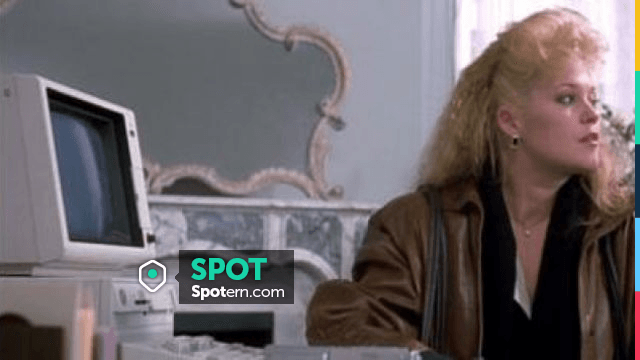 The computer IBM PS/2 Model 50/70 of Tess McGill (Melanie Griffith) in ...