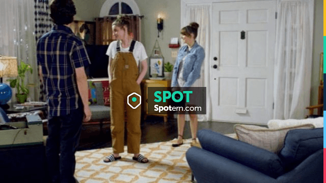 La salopette Carhartt portée par Mickey Dobbs (Gillian Jacobs) dans la ...