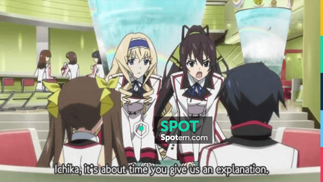 The cosplay of the uniform Cecilia in Infinite Stratos | Spotern