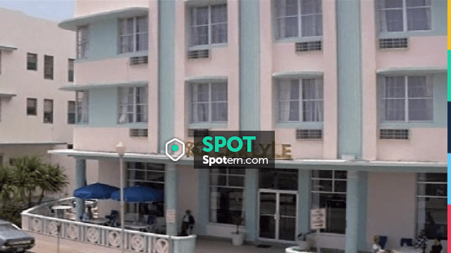 Hotel the Carlyle in Miami Beach in Scarface | Spotern