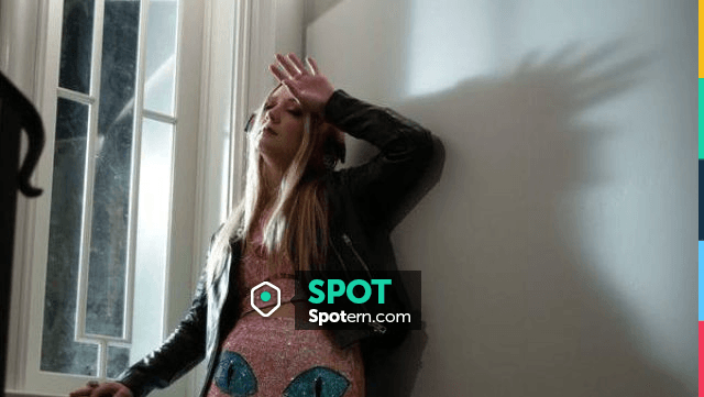 Chanel's Top Pink Pussy #3 / Sadie Swenson (Billie Lourd) en Scream ...