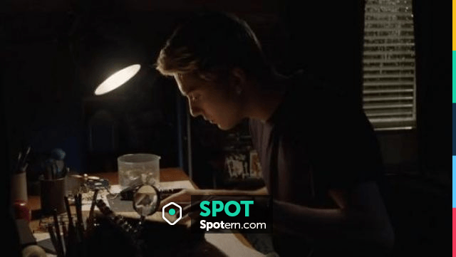 Cuaderno Death Note de Nat Wolff (Light Turner) en Death Note | Spotern