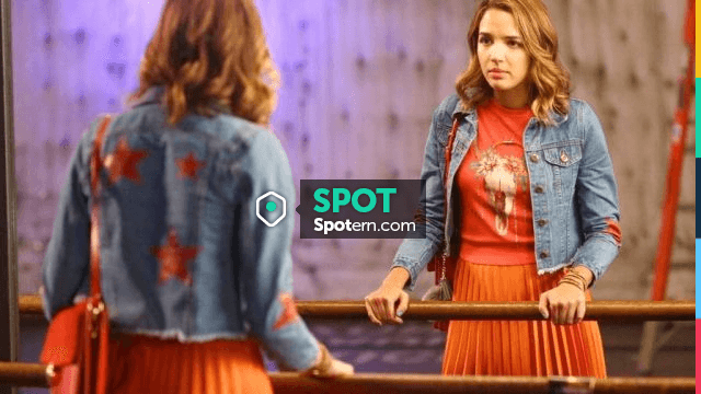 The jean jacket Cassandra Perkins in Famous in Love S01E07 | Spotern