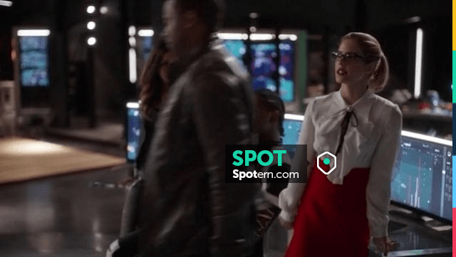 The silk dress Miu Miu of Felicity Smoak / Overwatch (Emily Bett ...