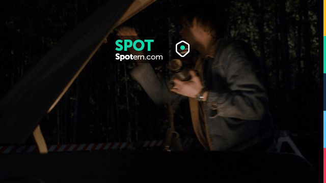 The film camera Pentax of Jonathan Byers (Charlie Heaton) in Stranger ...