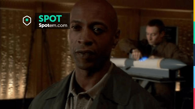 The authentic hieroglyphic of a ship and the Jaffa in Stargate SG-1 ...