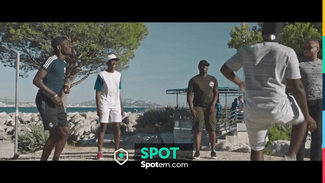 The Puma Suede in the clip Bravo MHD | Spotern