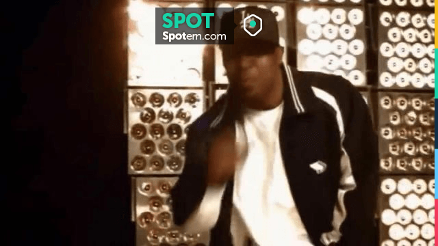 The cap L. A. noire in the clip In the mode 1 of Rohff | Spotern