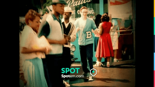 The bet of sneakers Converse Chuck Taylor All Star in the movie clip ...