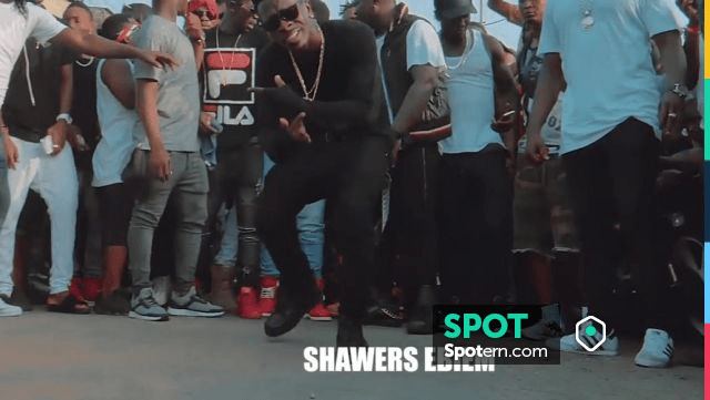 Shoes Adidas Originals Dragon in the clip Ayoo of Shatta Wale | Spotern