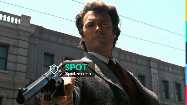 Le Magnum 357 de Harry Callahan (Clint Eastwood) dans L'inspecteur ...