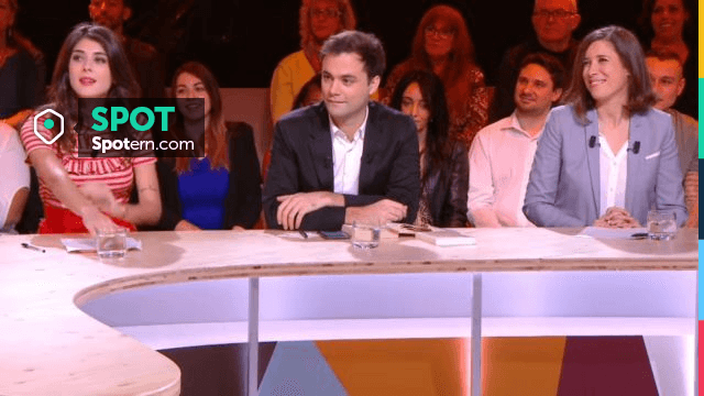 The top stripe of Sandrine Calvayrac in The box + the 18/11/2017 | Spotern