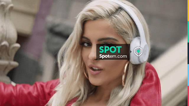 The Headphones Beats Solo 3 Wireless of Bebe Rexha in the clip The Way ...