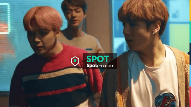 The sweater striped Cardigan in the clip Spring Day BTS | Spotern