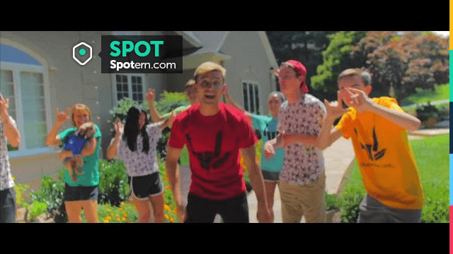 La maison de Stephen Sharer à Oakton en Virginie dans son clip Share ...