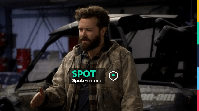The jacket cover-Rooster (Danny Masterson) in The Ranch S02E06 | Spotern