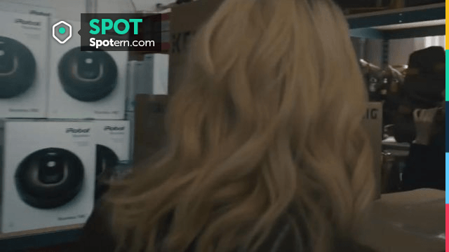 iRobot Roomba packaging as seen in Ocean's Eight | Spotern