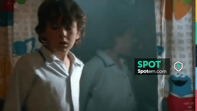 Les rideaux Sesame Street dans la chambre de Joey Collins (Joshua ...