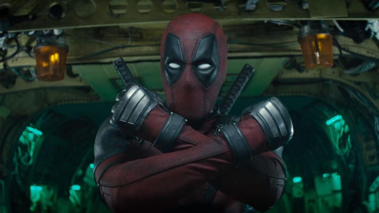 Red and Black Gloves worn by Deadpool / Wade Wilson (Ryan Reynolds) as ...
