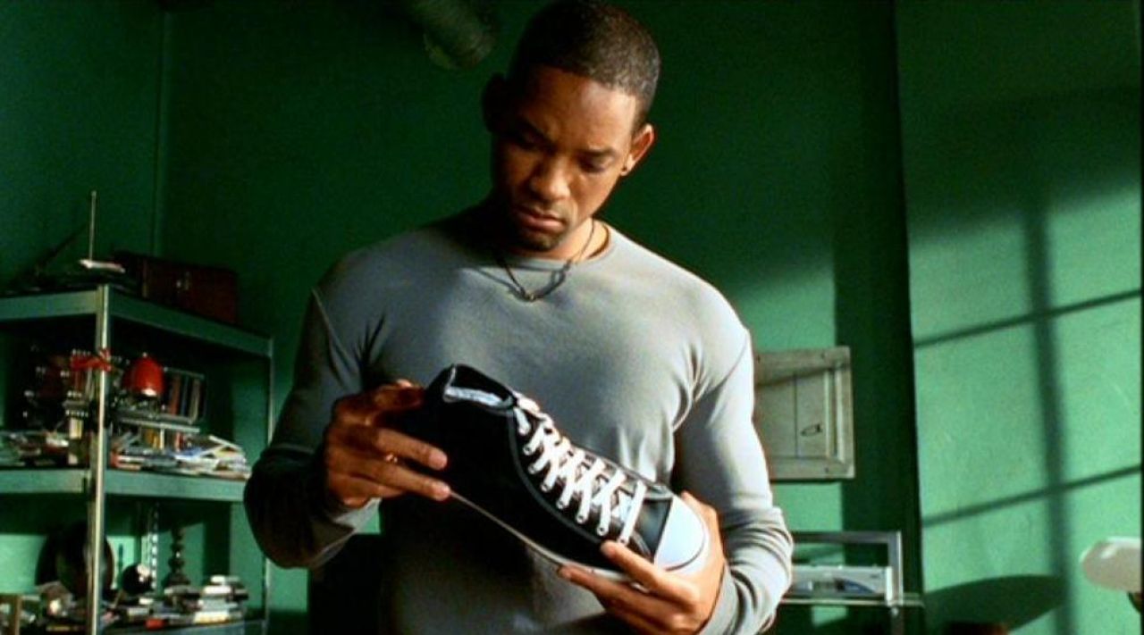 Les Chaussures Converse de Del Spooner (Will Smith) dans I, Robot | Spotern