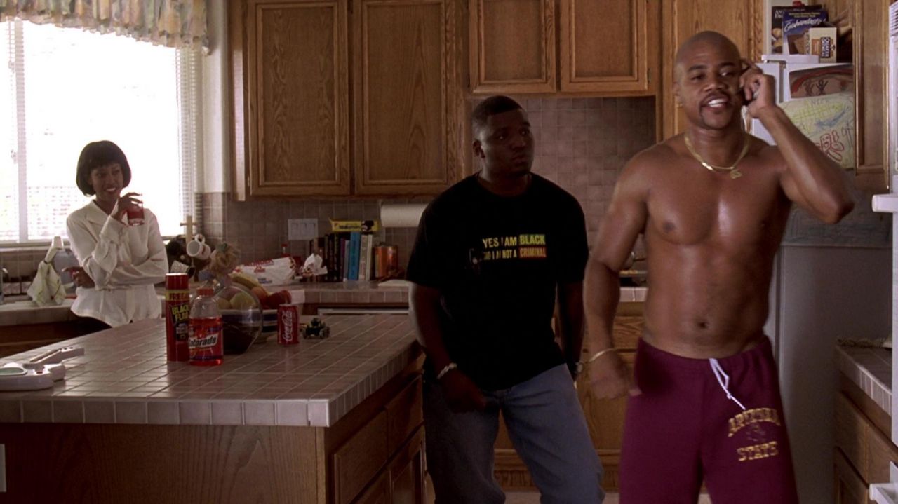 Gatorade Thirst Quencher of Rod Tidwell (Cuba Gooding Jr.) in Jerry ...