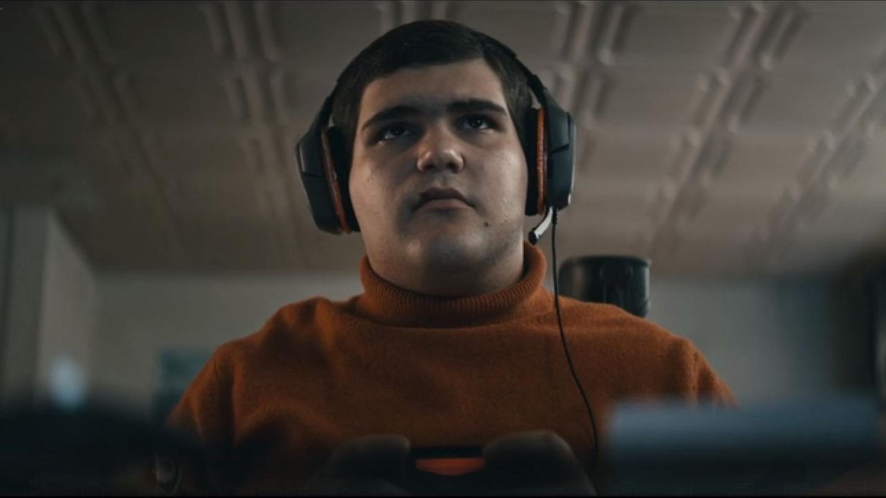 The Audio Headsets Logitech G231 Lenny Sander (Danilo Kamber) in the ...