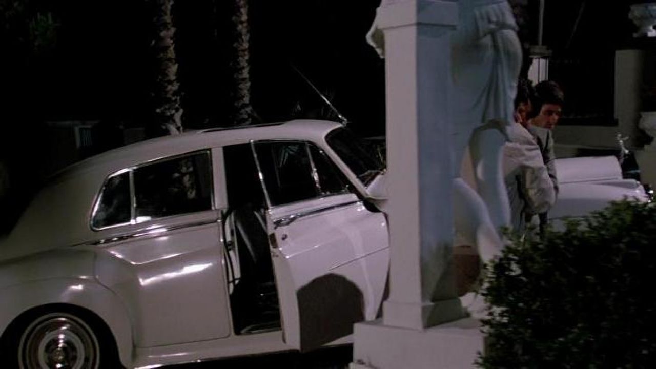 The car Rolls-Royce Silver Cloud used by Tony Montana (Al Pacino) in ...