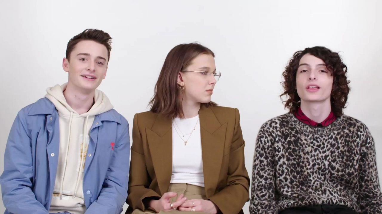 The sweat leopard Finn Wolfhard's in the video Millie Bobby Brown, Finn ...