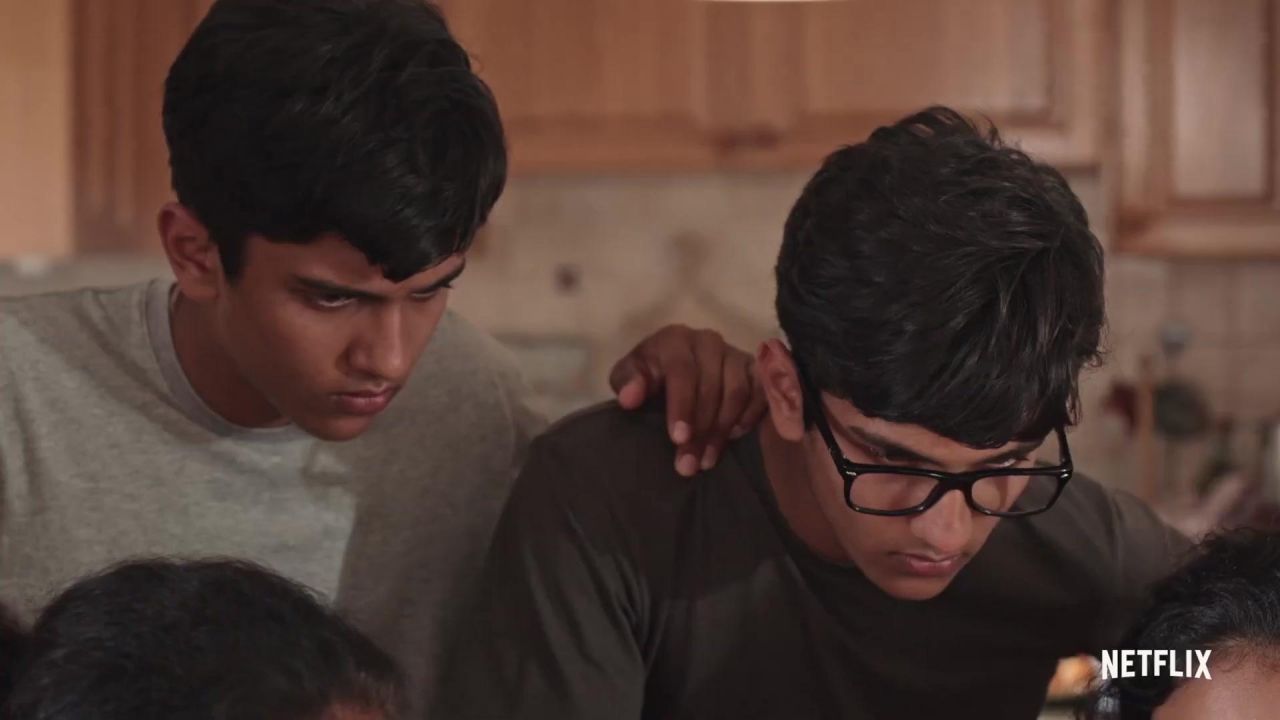 Green casual t-shirt worn by Vrund Rao in The Unlisted | Spotern