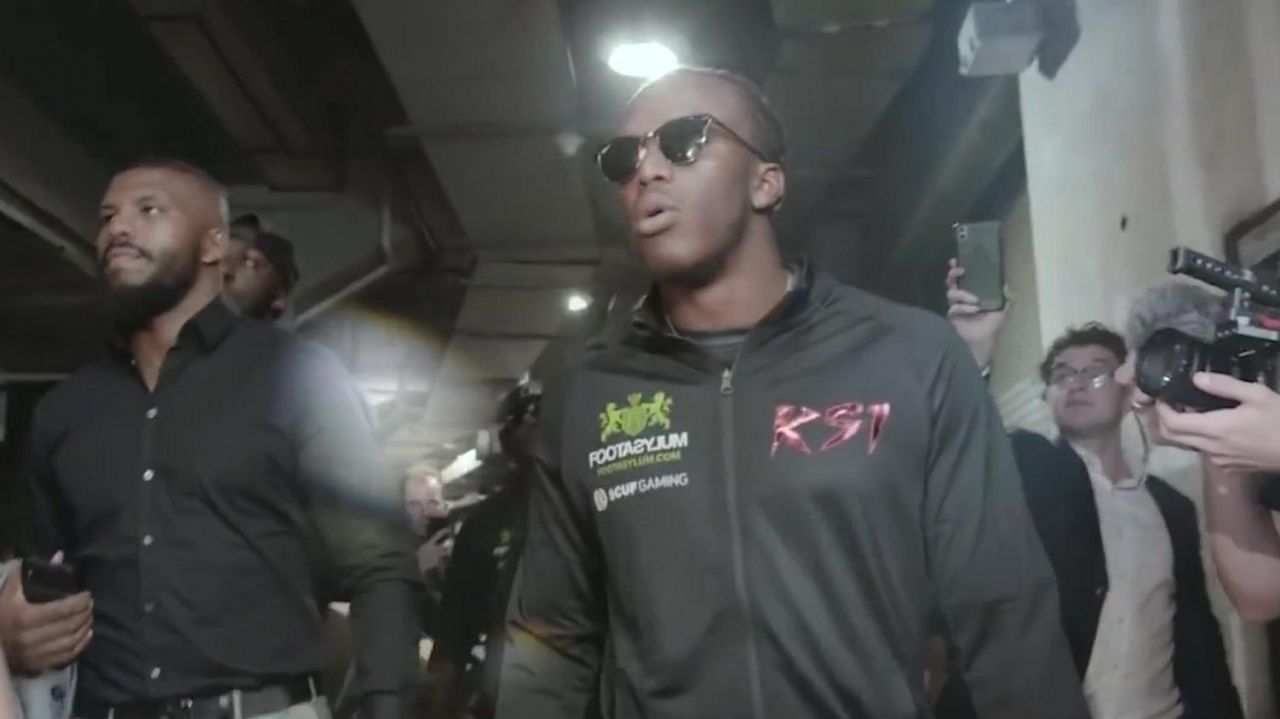 Ray Ban Clubmaster Tortoise Sunglasses worn by KSI in the YouTube video ...