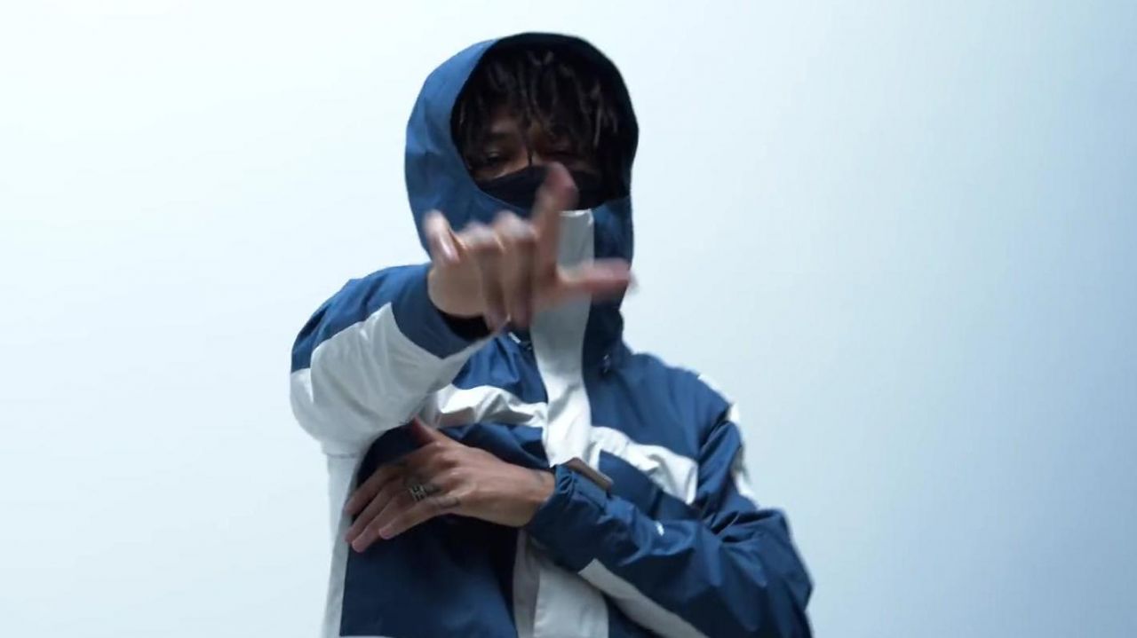 The North Face Jacket worn by Scarlxrd in his video "QUICK XNE". | Spotern
