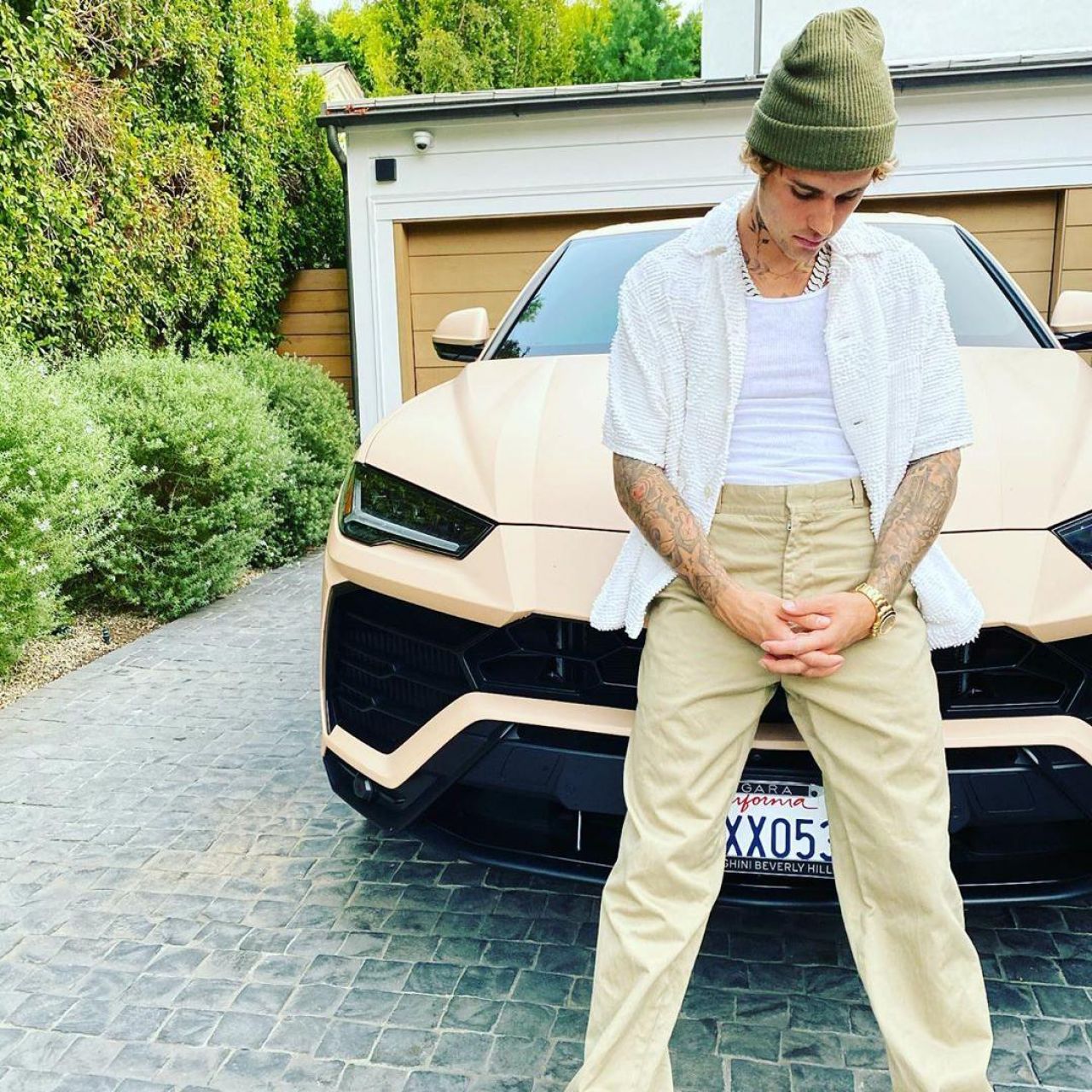 Green beanie on justin,s ig worn by Justin Bieber on the Instagram ...