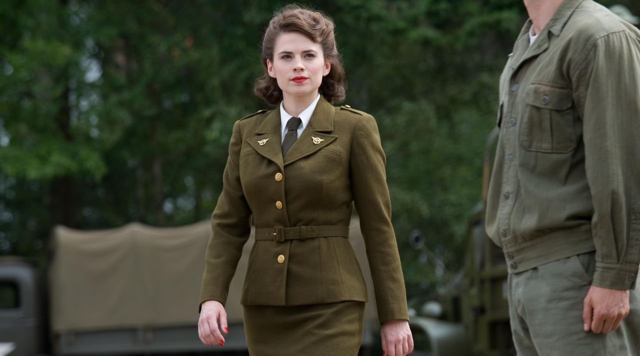 The military uniform of Peggy Carter (Hayley Atwell) in Captain America ...