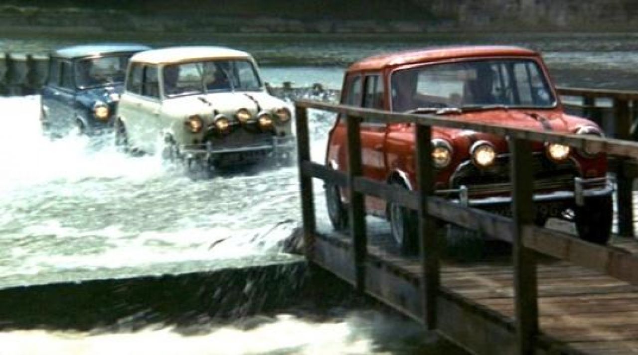 The Mini Cooper in The Italian Job | Spotern